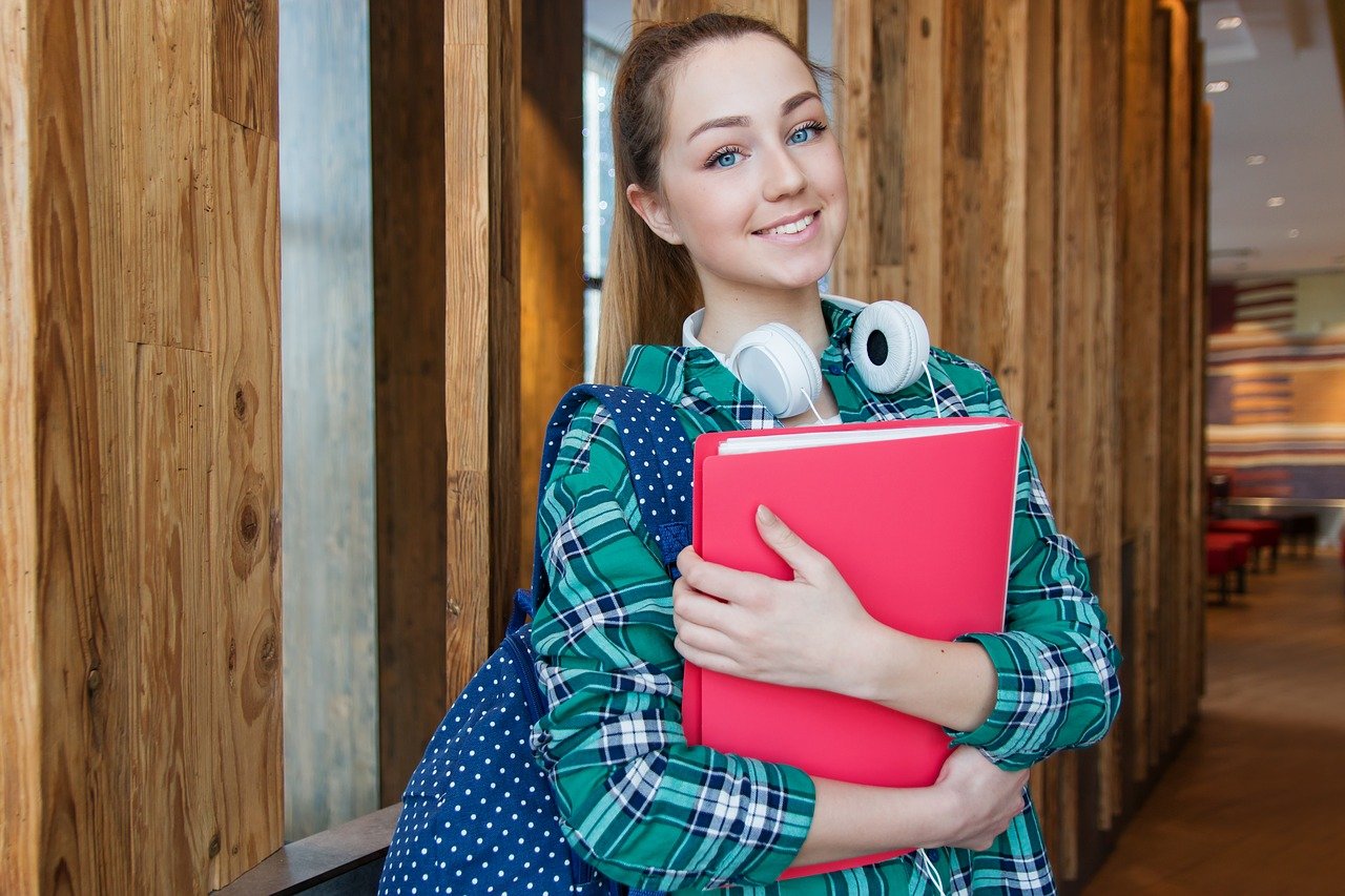 10 Brilliant Business Ideas For College Students - Almost Fearless