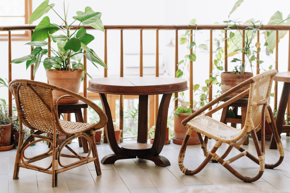 4 DIY Ways To Create A Unique Outdoor Space - Almost Fearless